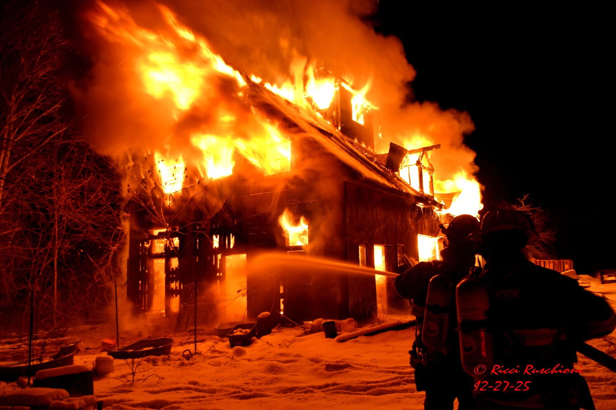Fire destroys 19th century barn in Winchendon - Athol Daily News